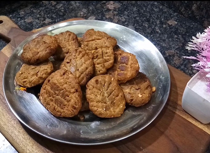 Aate Aur Gud Se Bana Khasta Thekua Banane Ka Tarika